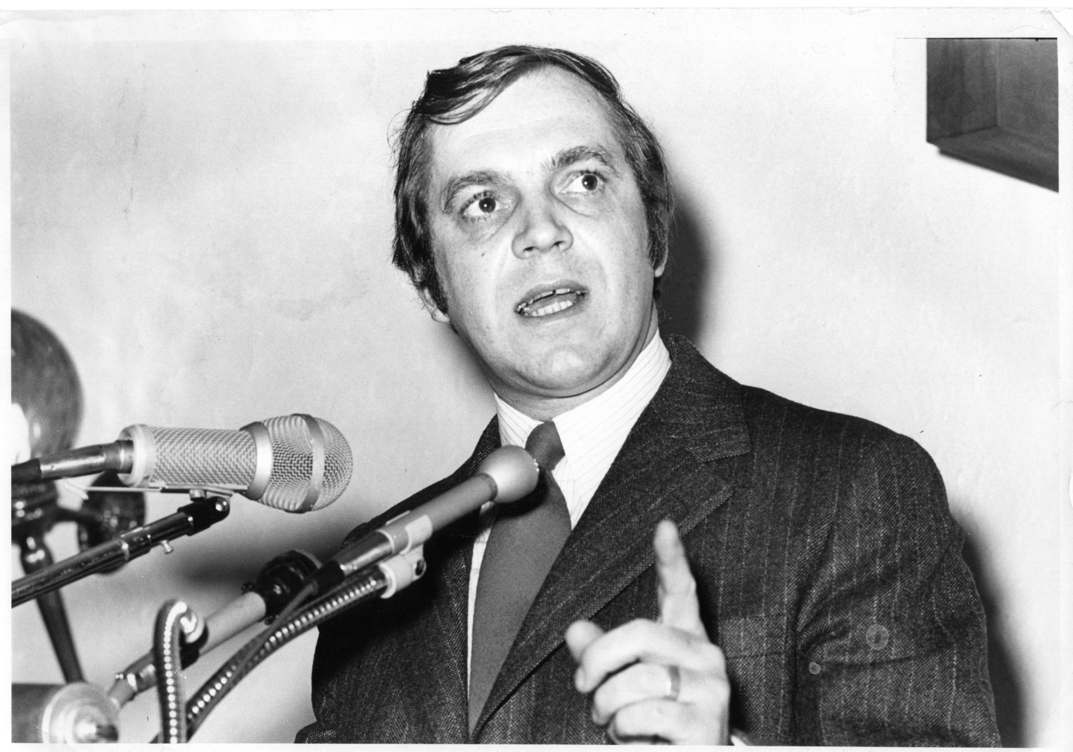 Broadbent Principles for Canadian Social Democracy - Broadbent Institute